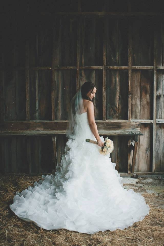 Hannah Compton 1 – Etcetera Bridal