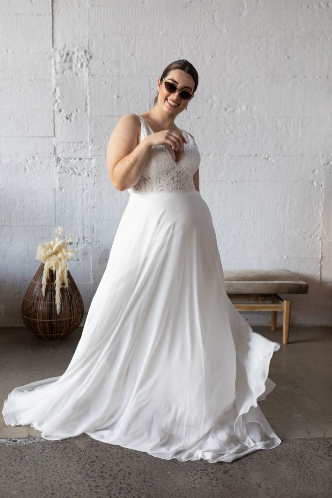 Daisy – Pixie Curve – Etcetera Bridal