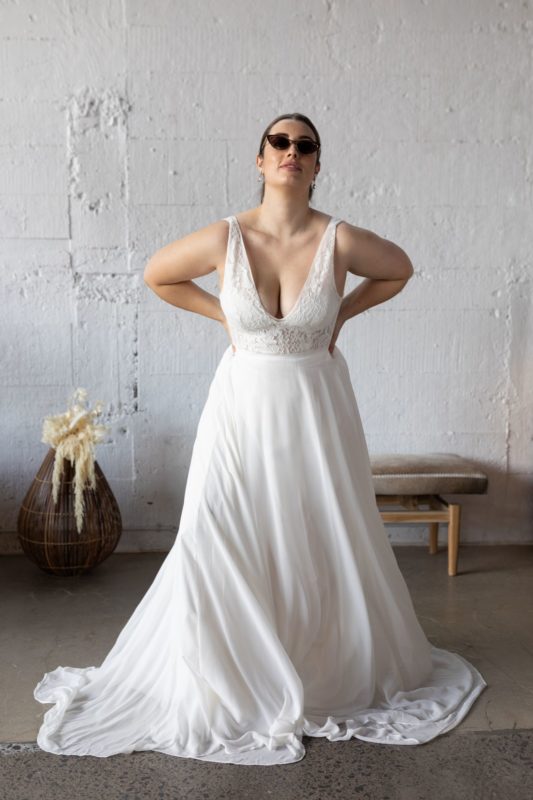 Daisy – Pixie Curve – Etcetera Bridal